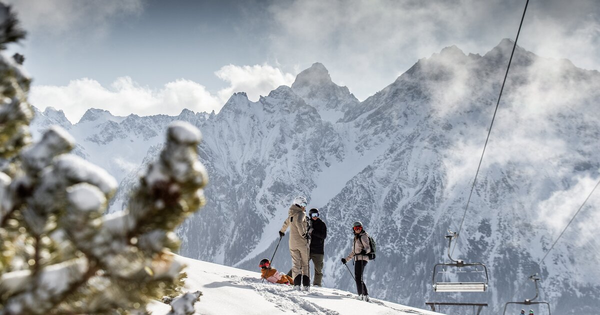 Die 10 FIS-Regeln für sicheres Verhalten auf der Piste