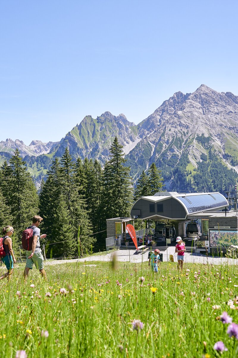 Discover Vorarlberg with the V-CARD