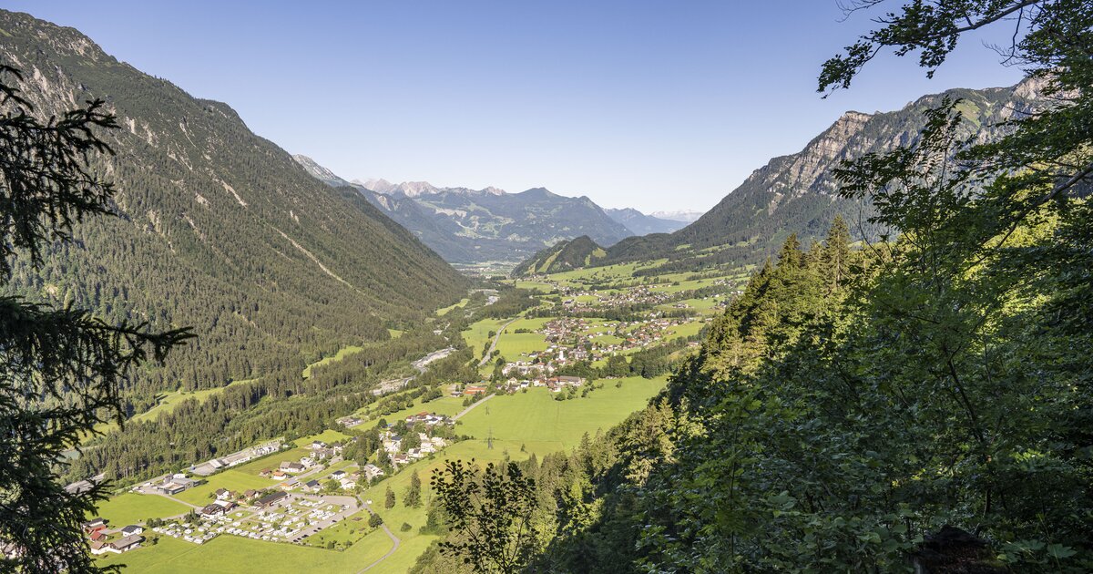 Relaxation and nature in Braz